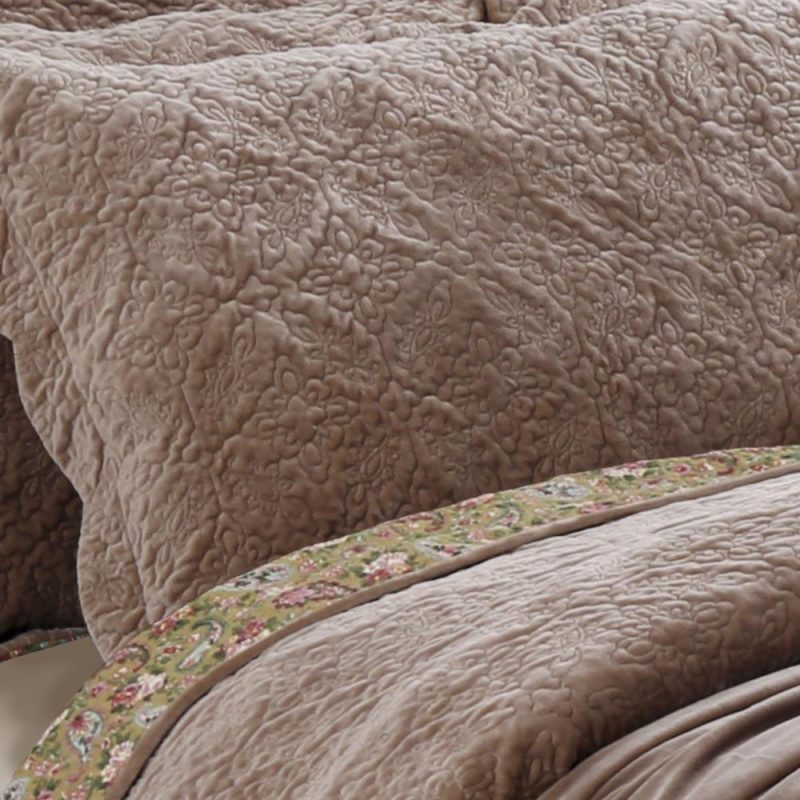 Dark Brown Velvet Bedspread With Bedcover - All Home Living